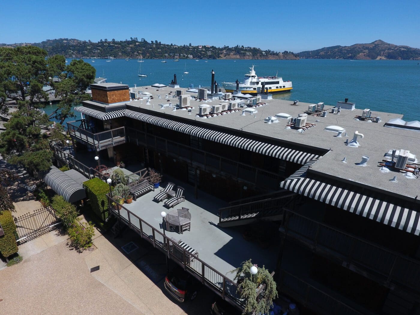 Inn Above the Tide | Wedge Roofing